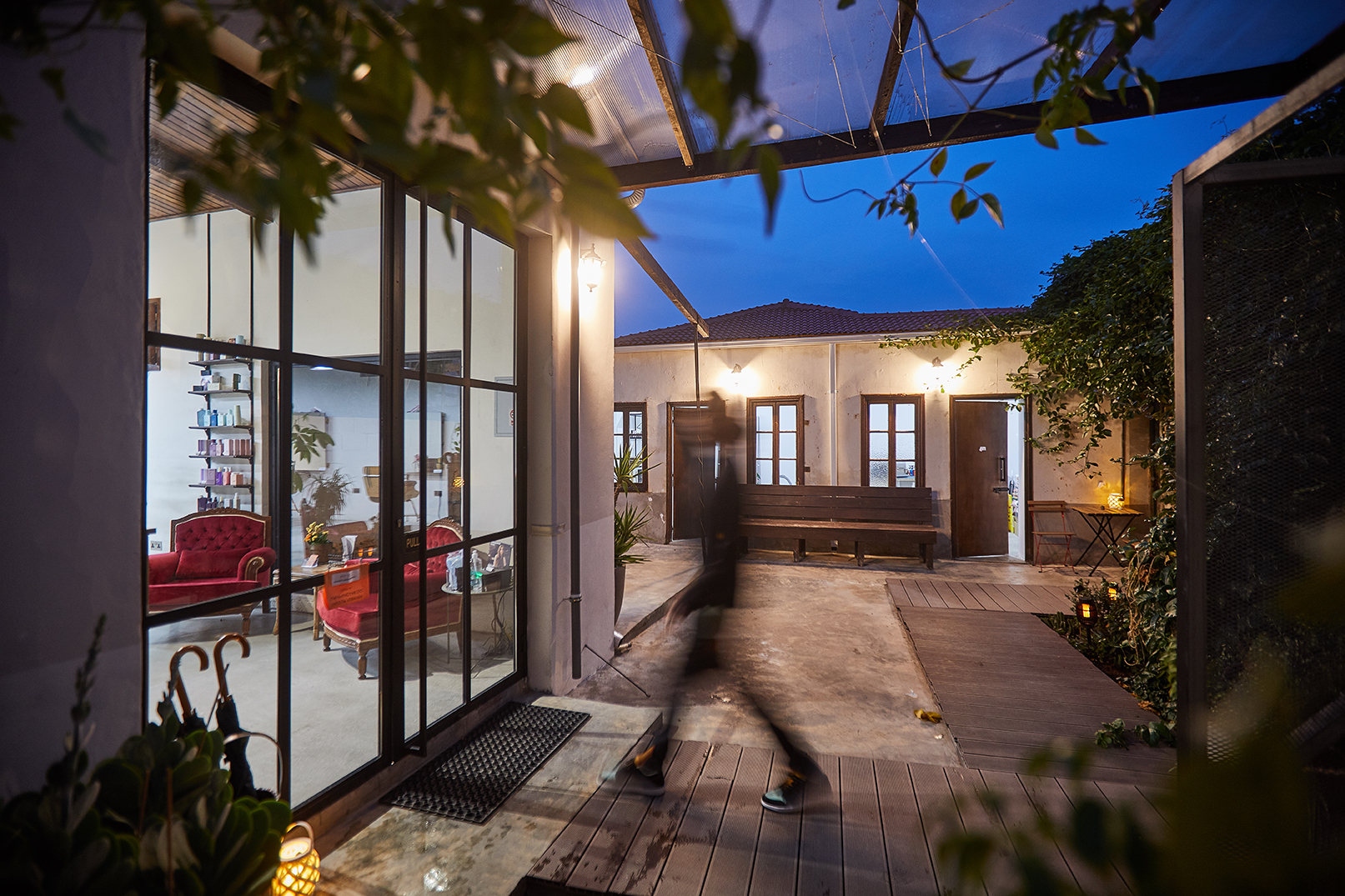 Garden – MOTEL